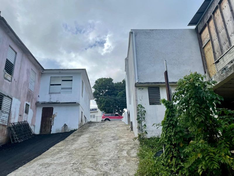 Bo. Monacillo, Local Comercial en Guaynabo