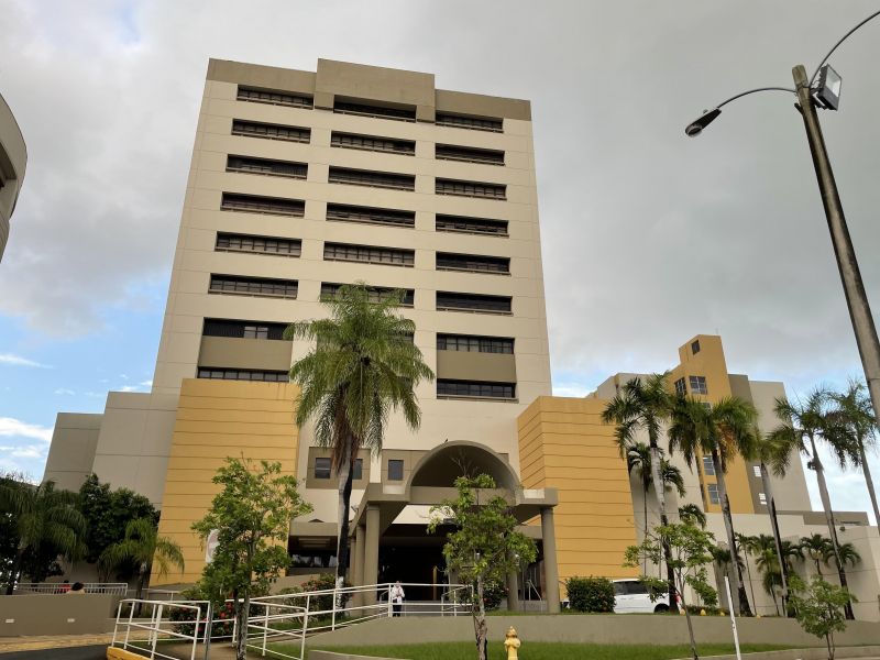 Edif. Bayamón Medical Plaza, Oficina Medica en Bayamón