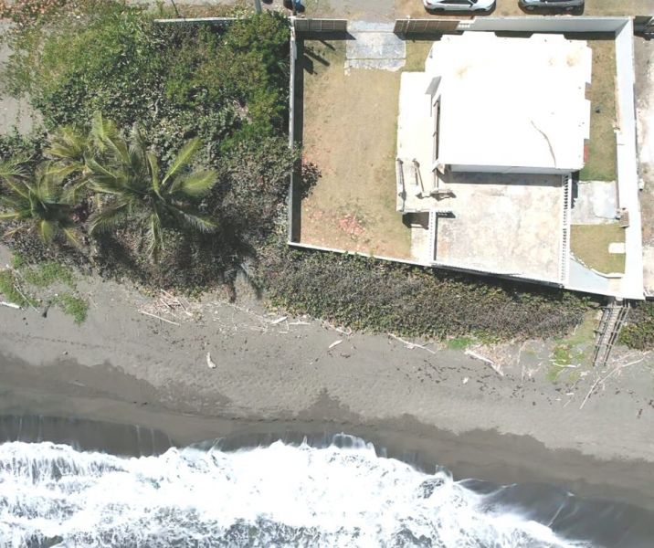 Bo. Palmas Altas, Casa en Barceloneta