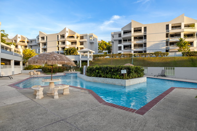 Cond. La Sierra Del Sol, Apartamento en San Juan