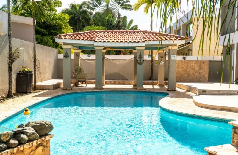 Urb. Paseo Del Sol, Casa en Dorado