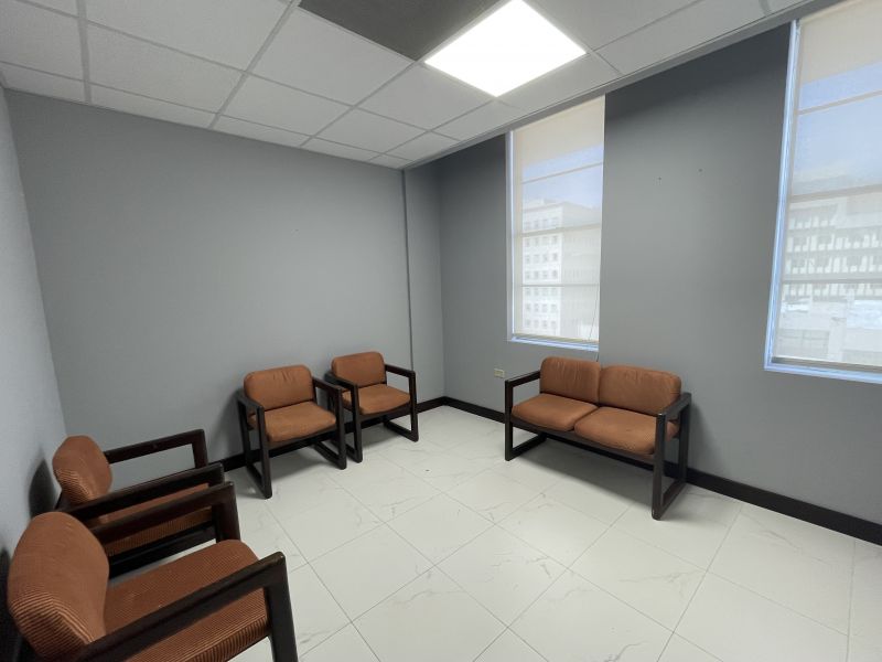 Edificio San Alberto, Oficina en San Juan