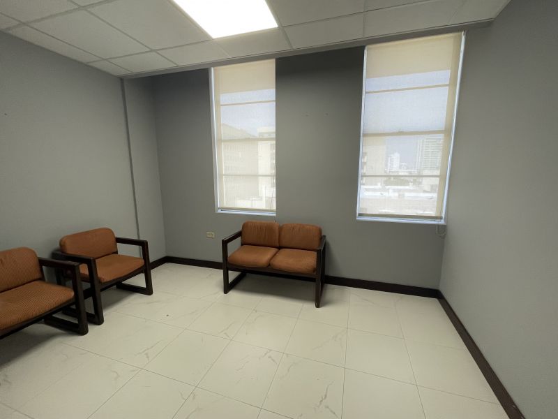 Edificio San Alberto, Oficina en San Juan