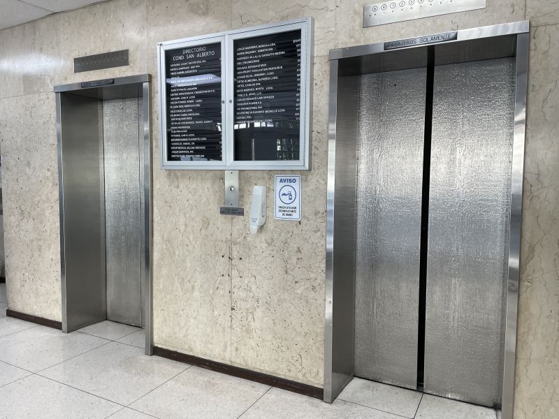 Edificio San Alberto, Oficina en San Juan