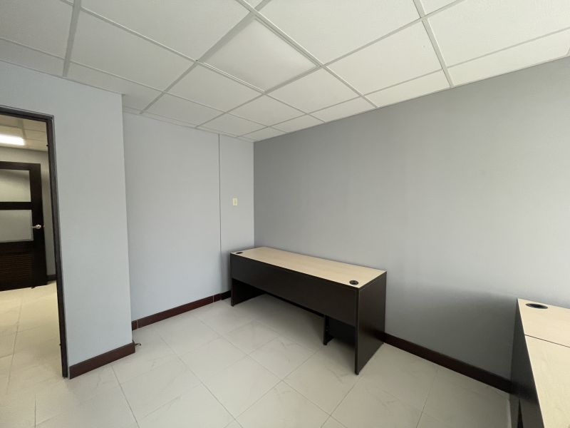 Edificio San Alberto, Oficina en San Juan