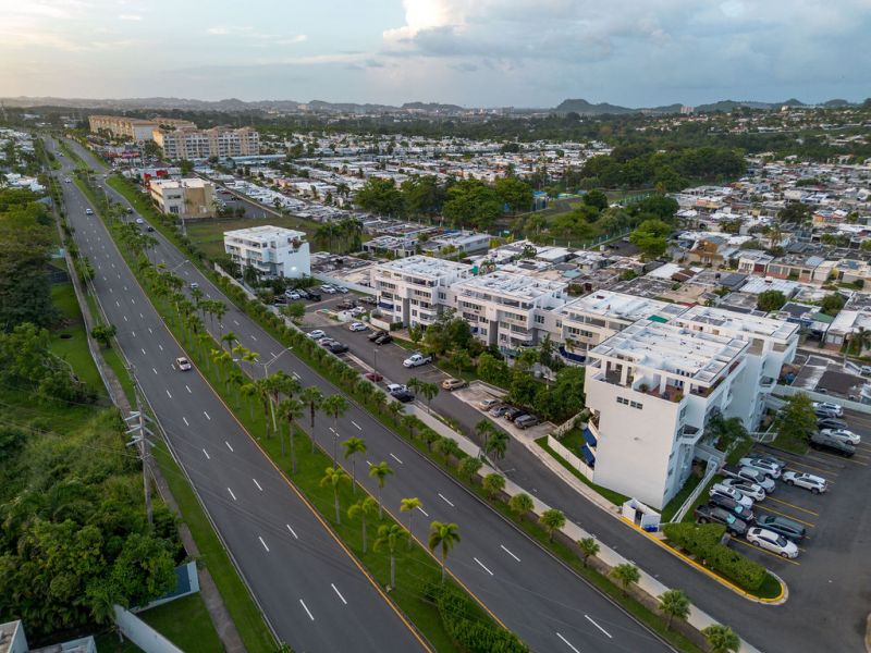 Cond. Monte Mayor, Apartamento en Guaynabo