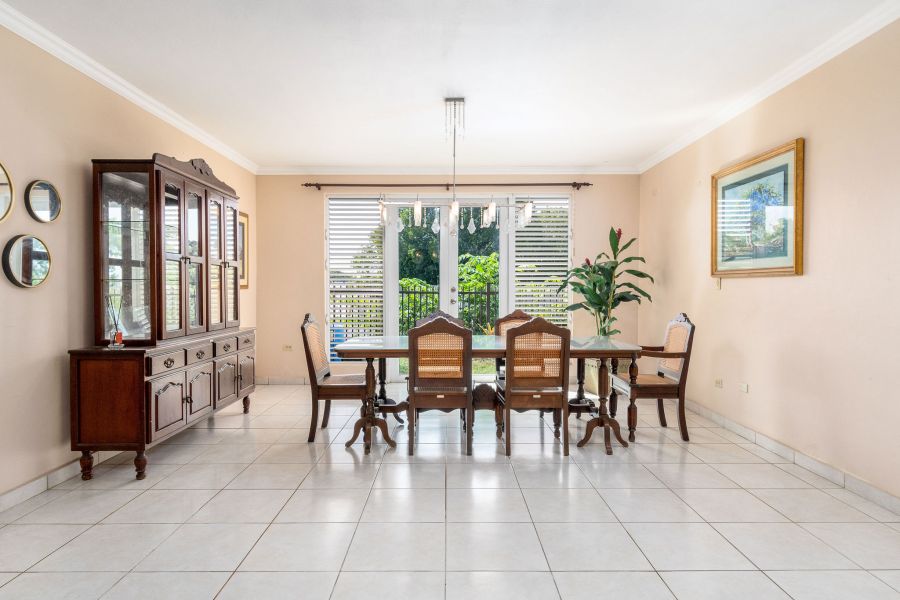 Urb. El Palmar De Torrimar, Casa en Guaynabo
