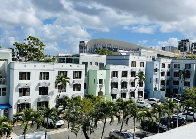 Cond. Golden Court, Apartamento en San Juan