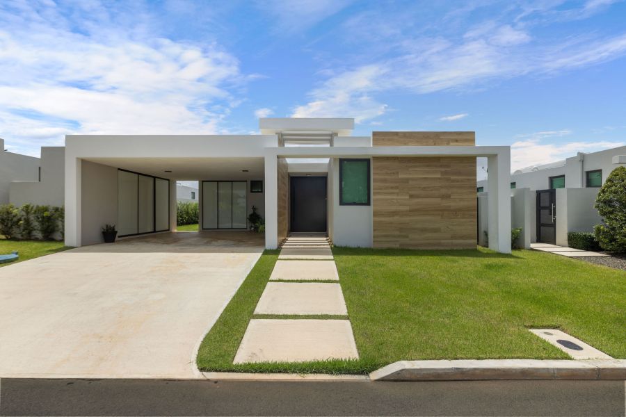 Urb. Residences at Rio, Casa en Bayamón
