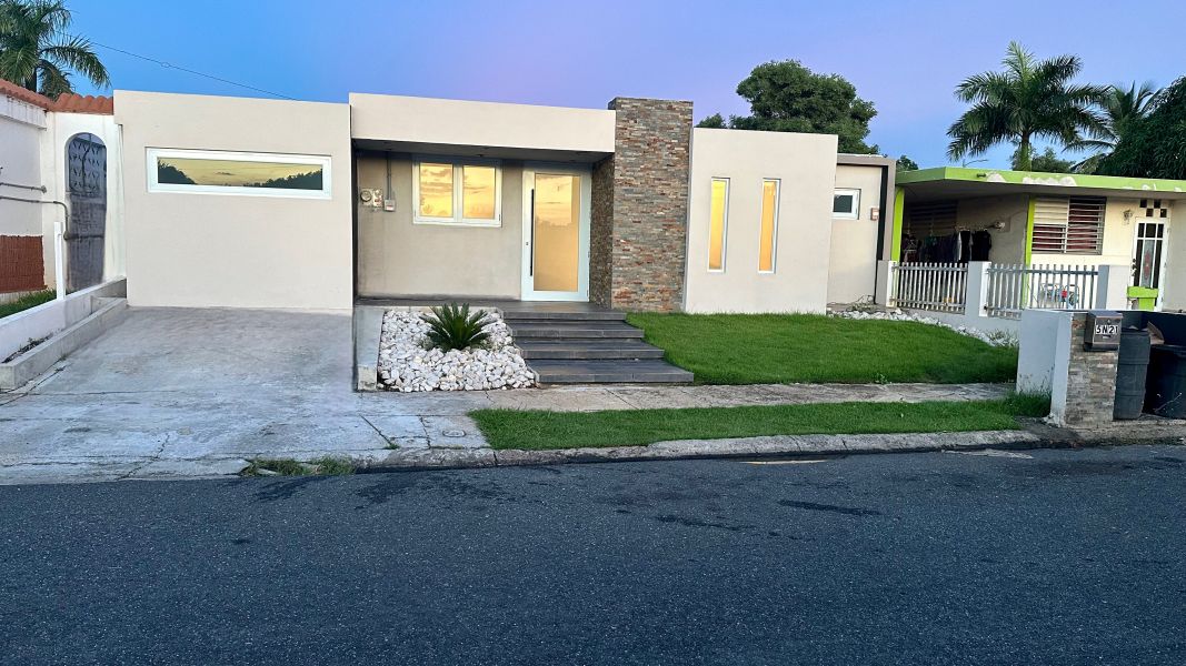 Urb. Monte Brisas, Casa en Fajardo