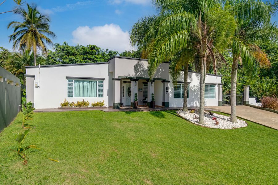 Daisy Laboy - KW Puerto Rico